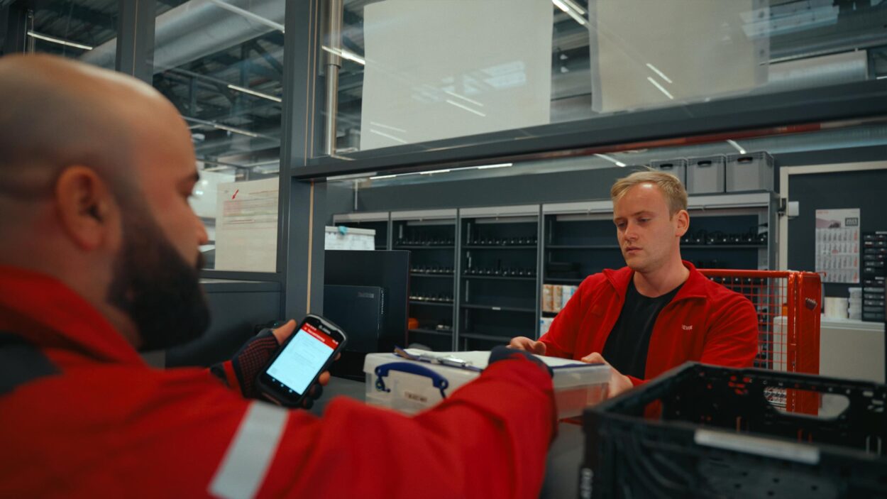 Jobs als Fach- und Führungskraft bei REWE | Gib den Takt an